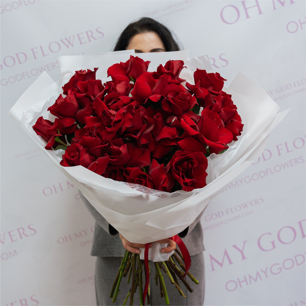 25 DELUXE FRENCH RED ROSES BOUQUET – OH MY GOD FLOWERS