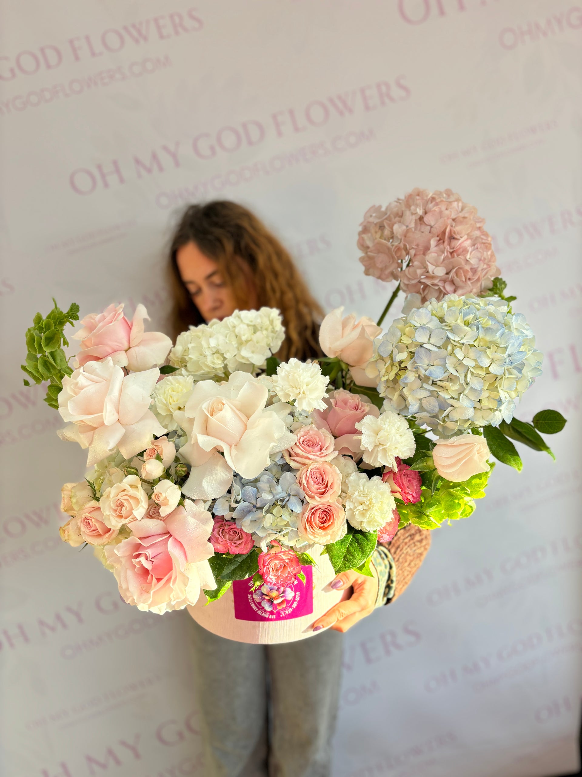 SECRET GARDEN OASIS FLOWER BOX – OH MY GOD FLOWERS